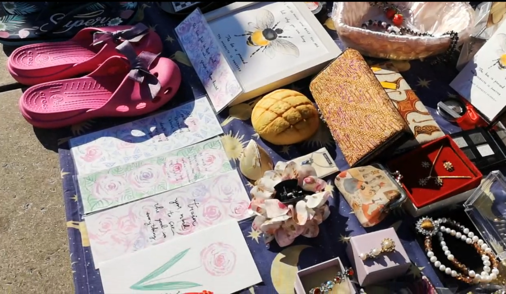 Suitcase Rummage: A community event aims to support local art and ...